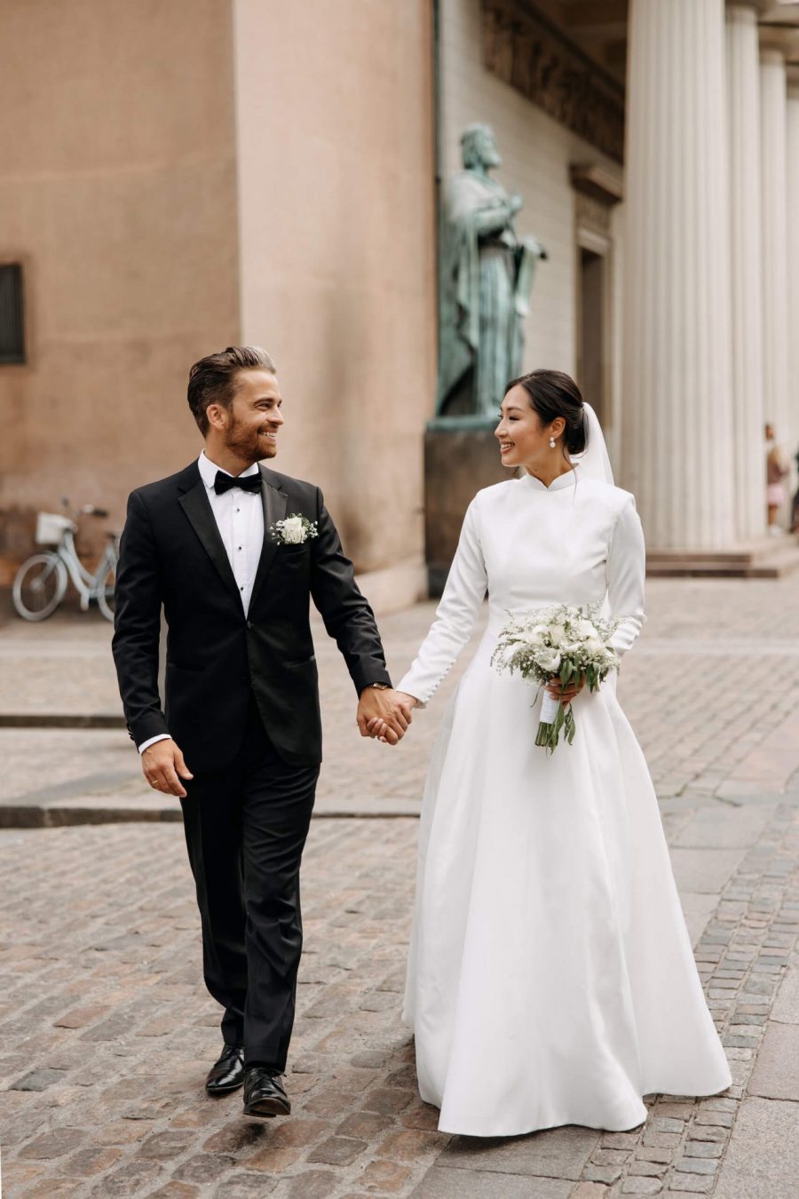 Mi & Daniel at Vor Frue Kirke – Alex Mart Photography